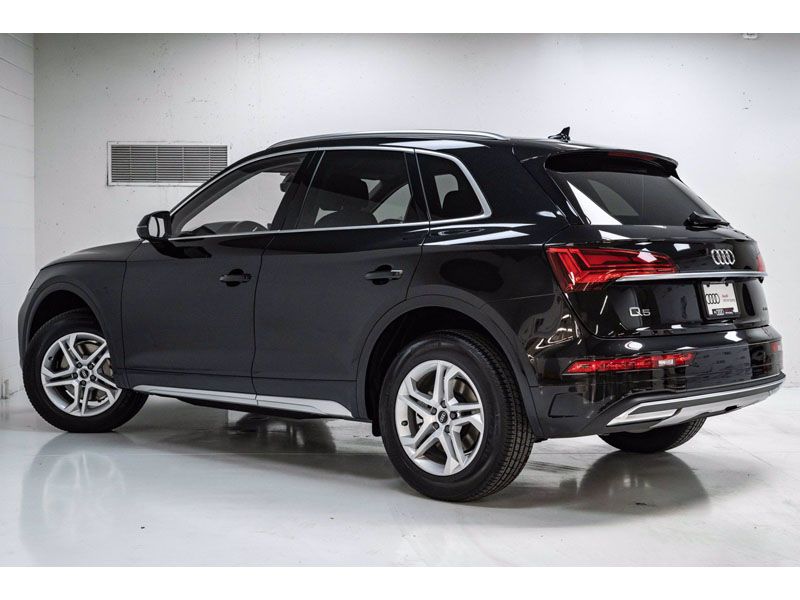 LeaseBusters 2022 Audi Q5 Komfort 45 TFSI Quattro