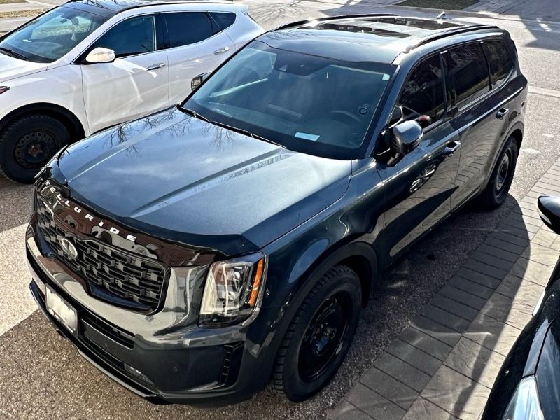 LeaseBusters - 2022 Kia Telluride Nightsky AWD